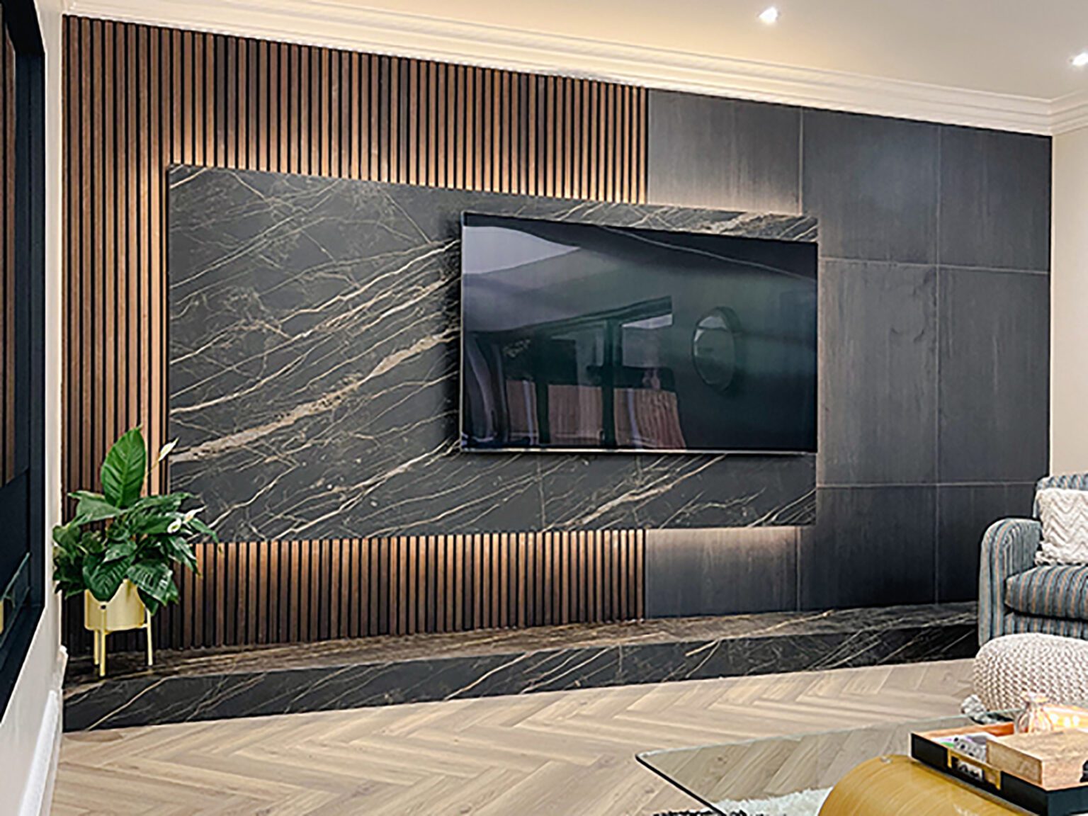 Feature Wall Ideas - From Murals To Panels : Goodhomes Magazine