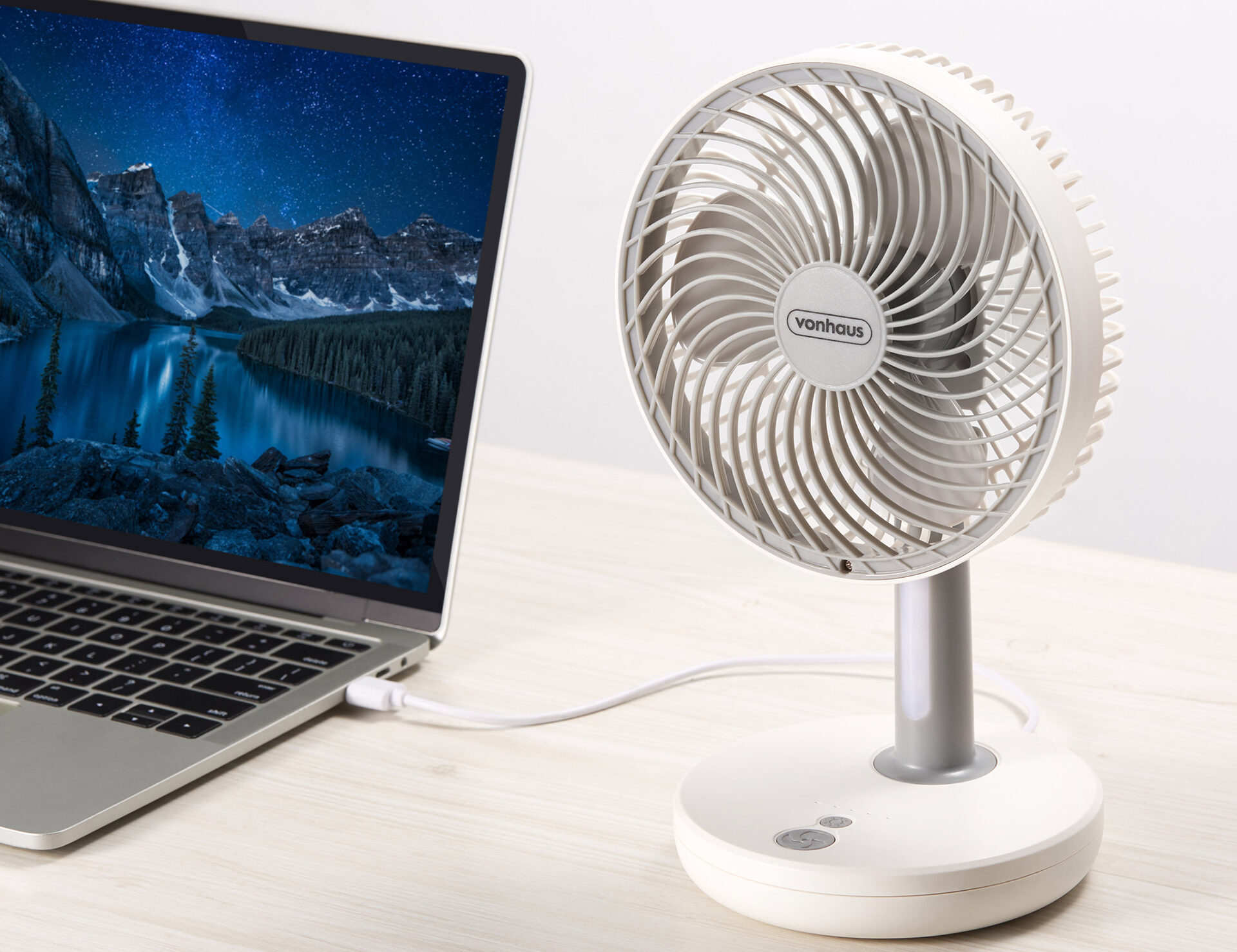 The clever £5 fan hack you need this summer - Goodhomes Magazine ...